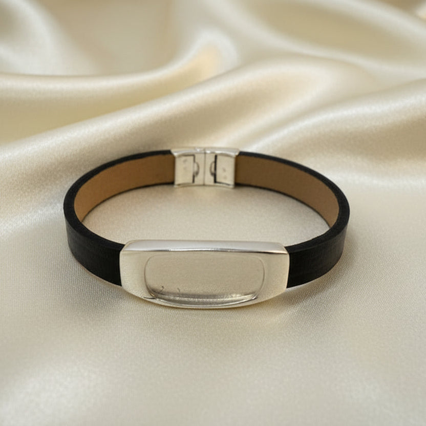 Fantastic Gents silver and Leather Bracelet Suitable For Resin ...
