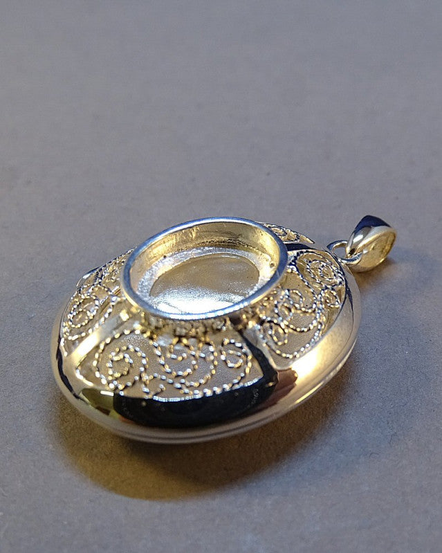 Solid Silver Locket Settings – Caverswall Minerals